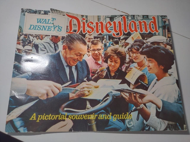 VINTAGE 1968 WALT Disney's DISNEYLAND A Pictorial Souvenir and Guide ...