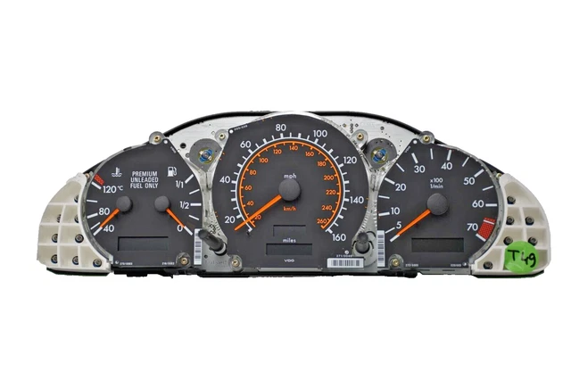 MERCEDES-BENZ W202 C-CLASS Instrument Cluster Speedometer Mph + Km/H ...