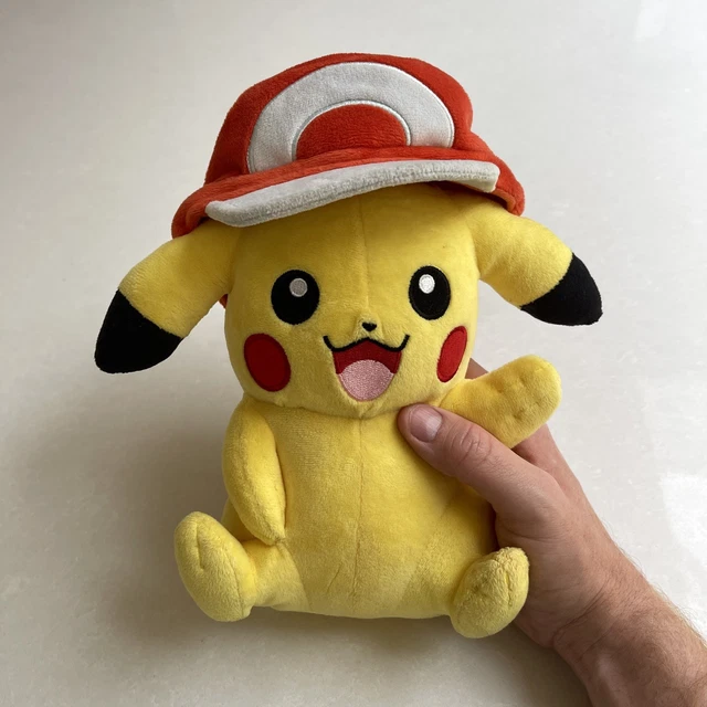 POKEMON MY FRIEND Pikachu Plush 10” Electric Type Poke Ball Hat Tomy £ ...