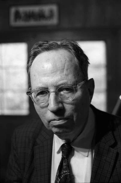 PLAYWRIGHT ELMER RICE at home in Stamford CT 1963 OLD PHOTO 4 EUR 6,60 ...