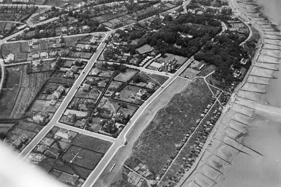 TANKERTON CASTLE AND Marine Parade Road Whitstable 1927 England OLD ...