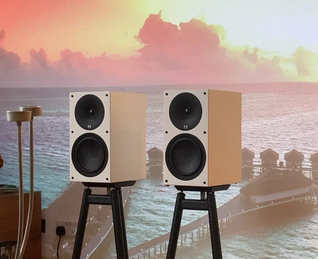 XTZ SPEAKERS SPIRIT 4 White £199.00 - PicClick UK