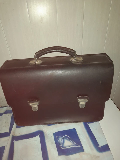 CARTABLE SACOCHE SNCF. Cuir. Année 80 90 EUR 25,00 - PicClick FR