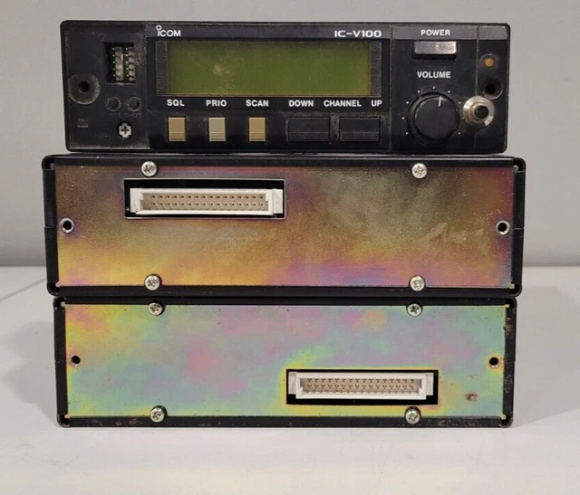 TWO ICOM IC-V100 VHF Transceiver Bodies with ONE Head Unit. Untested ...