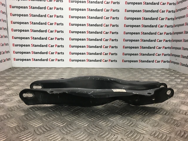 2016 MERCEDES BENZ Classe C W205 Braccio Controllo Posteriore Sinistro ...