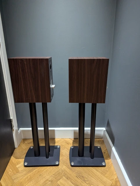 TRIANGLE ESPRIT TITUS Ez stand mount speakers & stands £414.70 ...