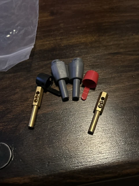 4 DELTRON BFA CAMCON Banana PLUGS Arcam Linn Cyrus Amplifier Cable ...