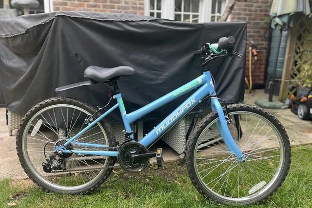 MUDDY FOX CHILDREN S mountain bike Synergy 24 inches barely used 79.99 PicClick UK