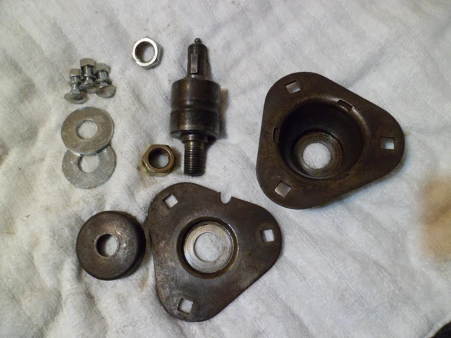 IH CUB CADET Mower Deck Spindle 38, 38A, 38C, 42, 44, 44A, 50, 50A $135 ...