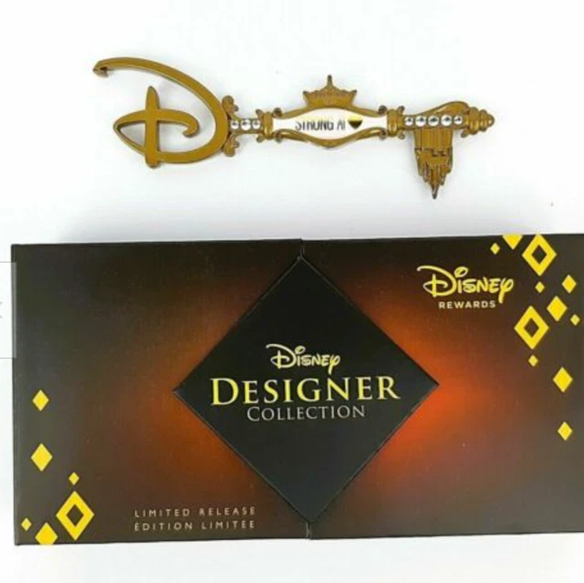 DISNEY PRINCESS DESIGNER Collection Collectible KEY Cardmember ...