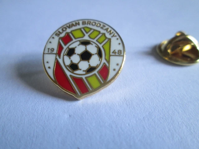 A2 TJ SLOVAN BRODZANY FC club calcio football pins kolin slovacchia ...