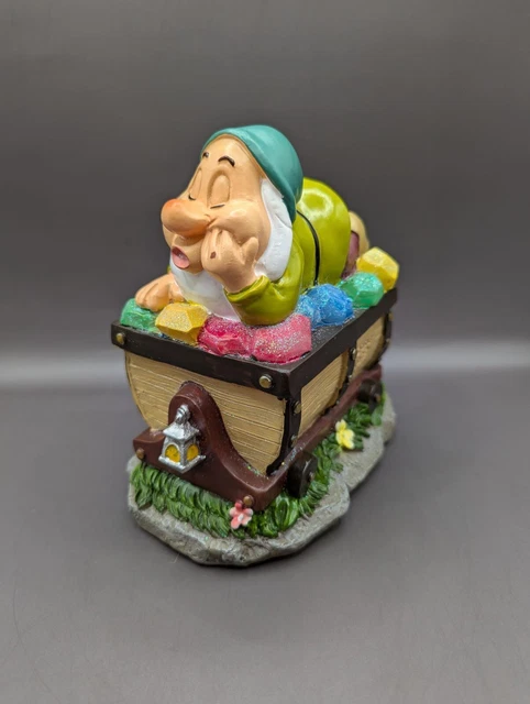 DISNEY SEVEN DWARFS Sleepy Mining Cart Garden Statue £18.96 - PicClick UK