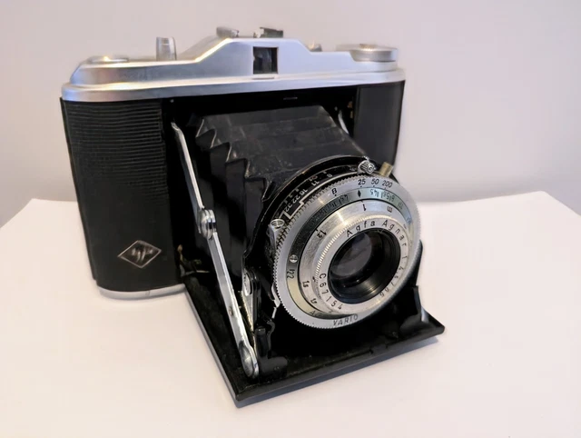VINTAGE AGFA ISOLETTE Folding Camera - 6x6 120 Roll Film Agnar 85mm ...