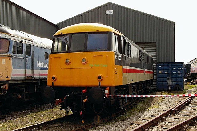 C3 6X4 GLOSSY Photo BR Class 82 82008 @ Barrow Hill £1.00 - PicClick UK