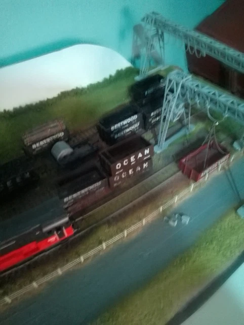 00 GAUGE MODEL railway layout £350.00 - PicClick UK 00 GAUGE MODEL railway layout £350.00 - PicClick UK