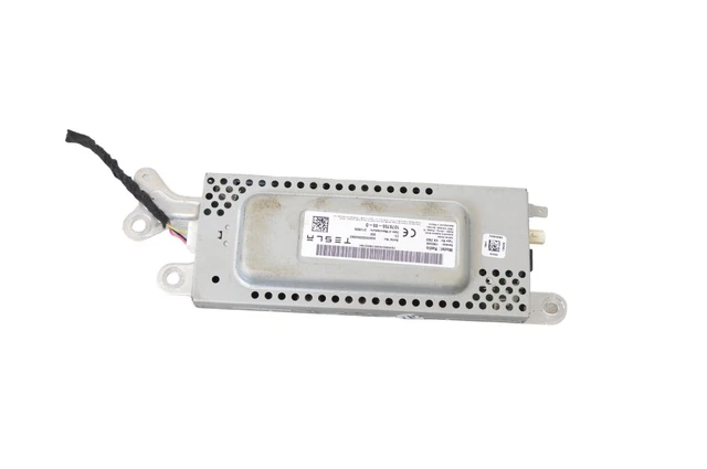 TESLA MODEL 3 Radio FM HD Módulo receptor 1079755-00-D 2020 RHD ...