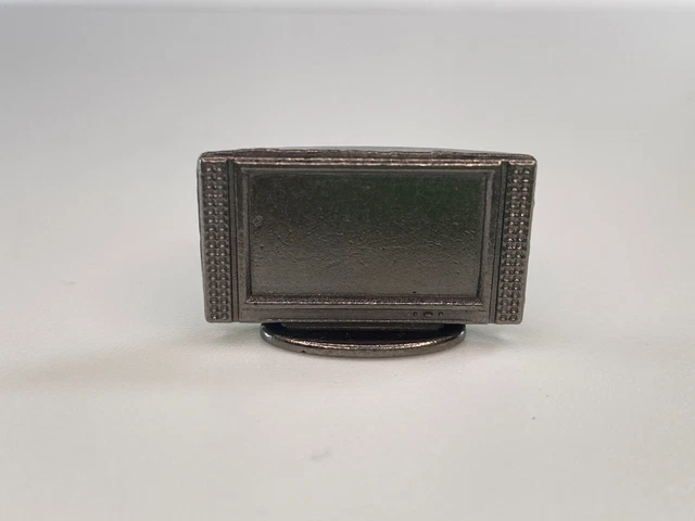 MONOPOLY REPLACEMENT TOKEN Electronic Banking 2005 Flat Screen TV $5.99 ...