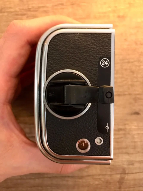 HASSELBLAD A24 MAGAZINE - Excellent Condition EUR 99,00 - PicClick DE