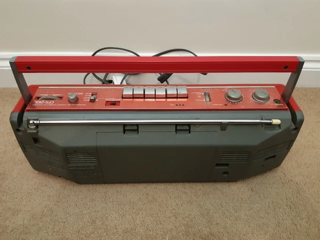 SONY CFS-210L VINTAGE Boombox Ghettoblaster Portable Radio, rare ...