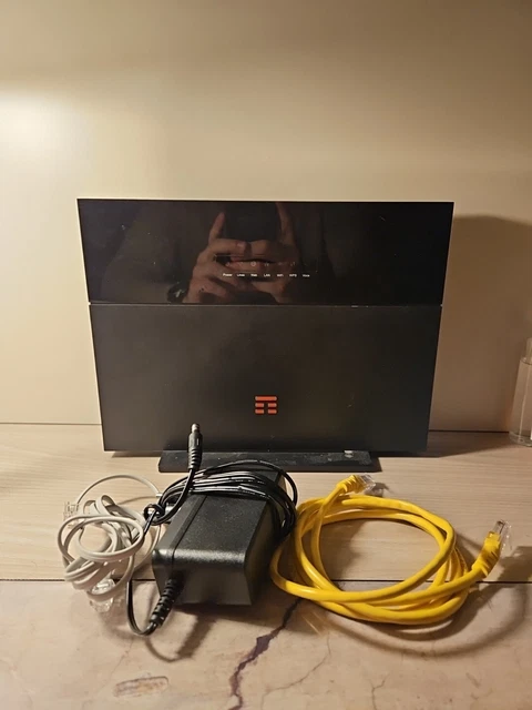 TECHNICOLOR TIM HUB+ PLUS 1200Mbps Modem-Router senza Filo - Nero EUR ...