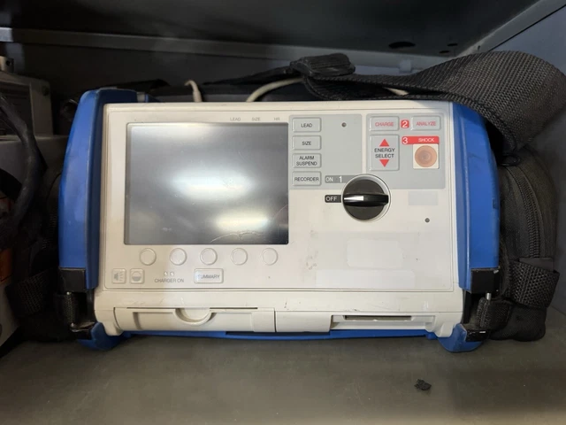ZOLL M-SERIES CCT BIPHASIC Defibrillator / Monitor With Accessories and ...