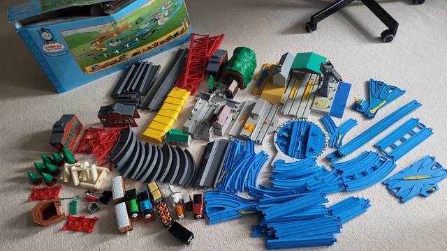 THOMAS THE TANK Engine Motor Road and Rail Ultimate Set Tomy Gigantic ...