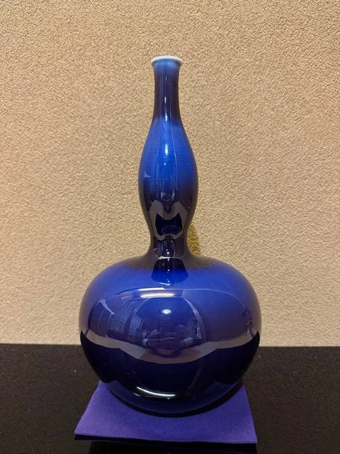 LIVING NATIONAL TREASURE Third generation Yasokichi Tokuda Masahiko ...