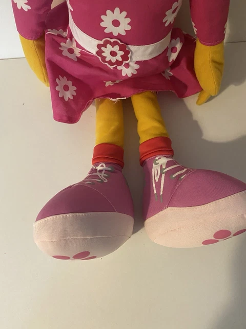 TWEENIES 14& FIZZ Cuddly Soft Plush Toy Doll HASBRO TV SERIES SHOW PINK ...