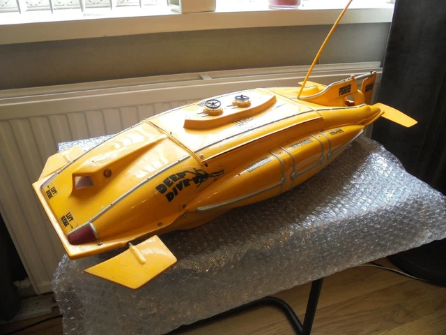 VINTAGE HFM MARINE "Deep Dive" R/C Model Submarine. ( Restoration ...