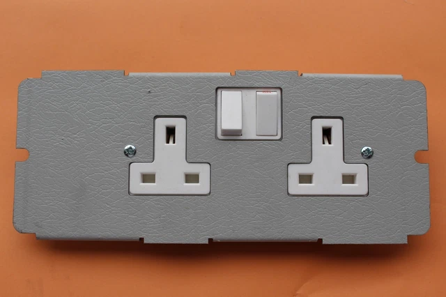 CLICK SW41321K 13A DP2G Switched Double Floor Sockets Grey White insert ...