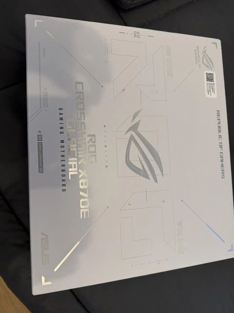 ASUS ROG CROSSHAIR X870E GLACIAL, AMD X870E, AM5, DDR5, PCIe 5.0, 7x M ...