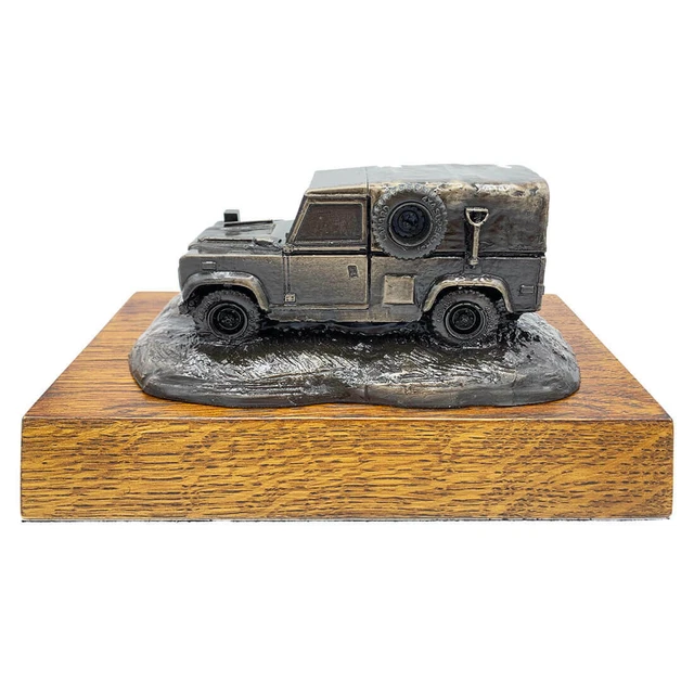 LAND ROVER DEFENDER Bronze Resin Statue £89.95 - PicClick UK