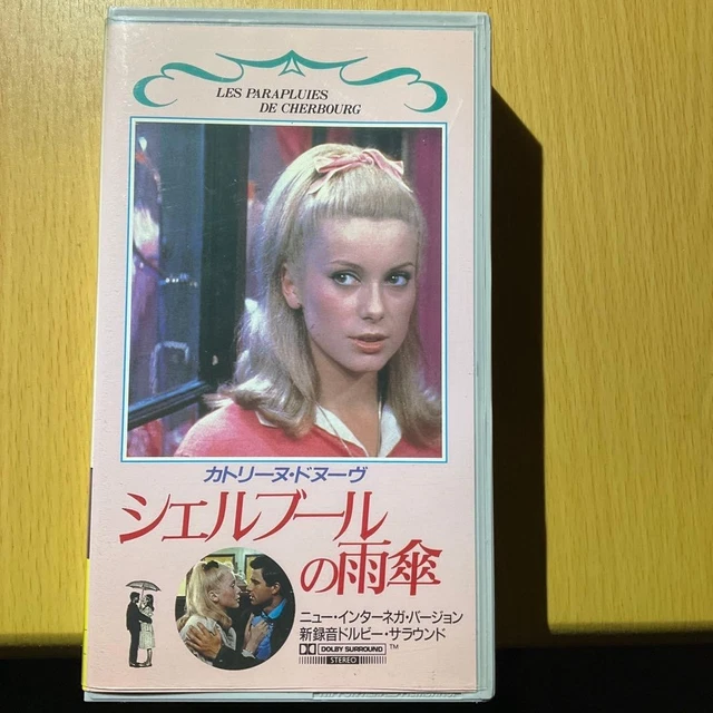 CHERBOURG RAIN UMBRELLAS VHS Catherine Deneuve Jacques Demy Used £57.95 ...