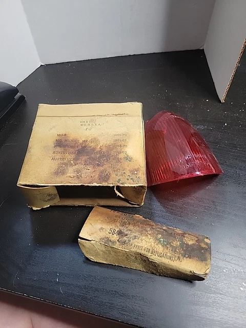 NOS GLO-BRITE 75-2097 MGB Midget Healey Sprite Stop & Signal Lamp Lens ...