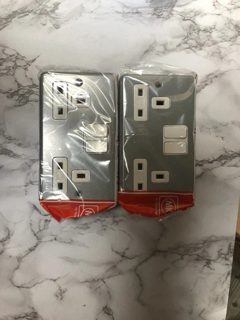 2 X MK 13 A 2 Gang DP Switchsocket K2946ALM £22.00 - PicClick UK