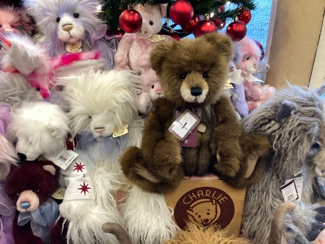 CHARLIE BEARS BOGGLE (1) Jointed/Plumo Bear 2024 - BEAR SHOP £124.00 ...