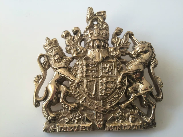 ROYAL COAT OF Arms Brass Sign Plaque Royal Crest Wall Hanger Armorial ...