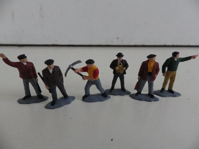 MODEL RAILWAY PEOPLE Workmen hand painted Dapol Figures, OO Gauge EUR 5 ...
