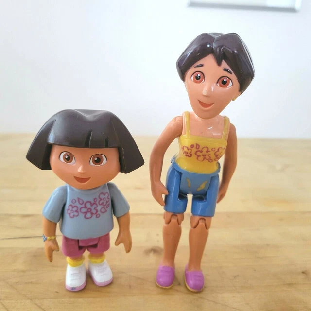 DORA THE EXPLORER Talking Dollhouse Figures Dora & Mami Dolls EUR 10,97 ...