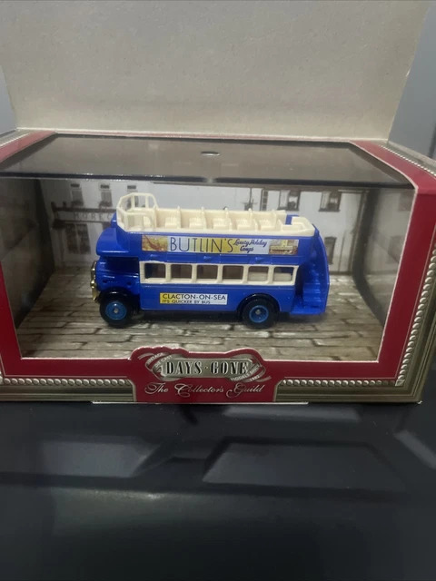 DAYS GONE AEC Regent Open Top Bus (Butlins) £8.50 - PicClick UK