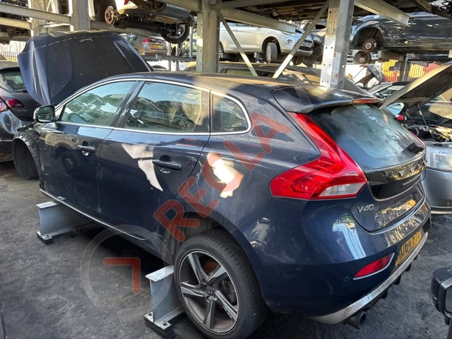 VOLVO V40 R-DESIGN Rear Axle Subframe 31406223 £165.99 - PicClick UK