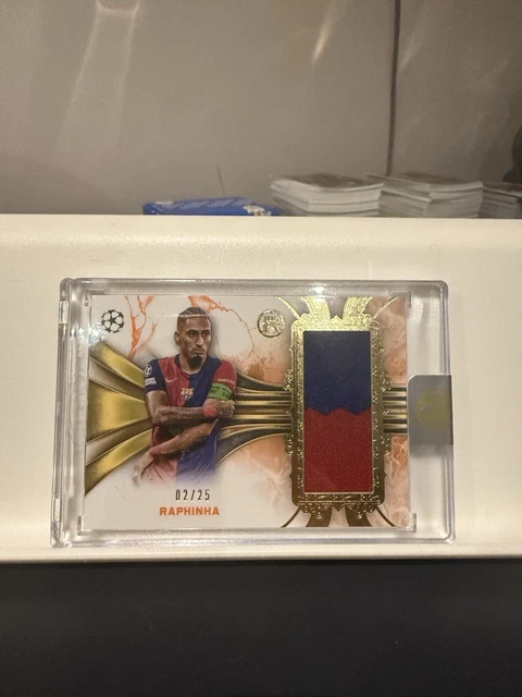 TOPPS REVERENCE UCC Raphinha FC Barcelona 2024/25 Match Worn Patch 02/ ...