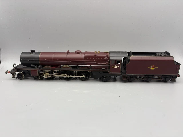 KIT BUILT 00 Gauge 4-6-2 Loco 46207 Princess Royal Class Running See ...