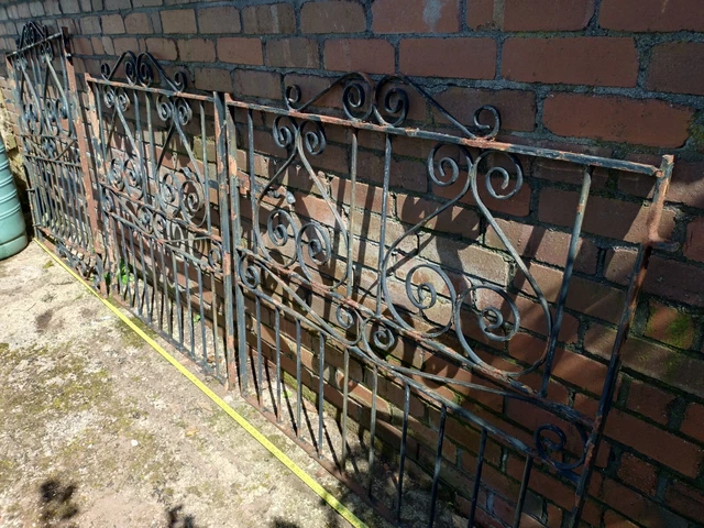 CAST IRON DRIVEWAY Gates & Side Gate (project!) £29.99 - PicClick UK