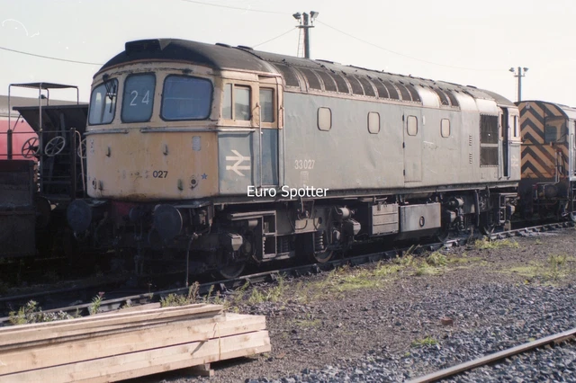 B272 35MM NEGATIVE Class 33 33027 Eastleigh c.1991 £2.54 - PicClick UK