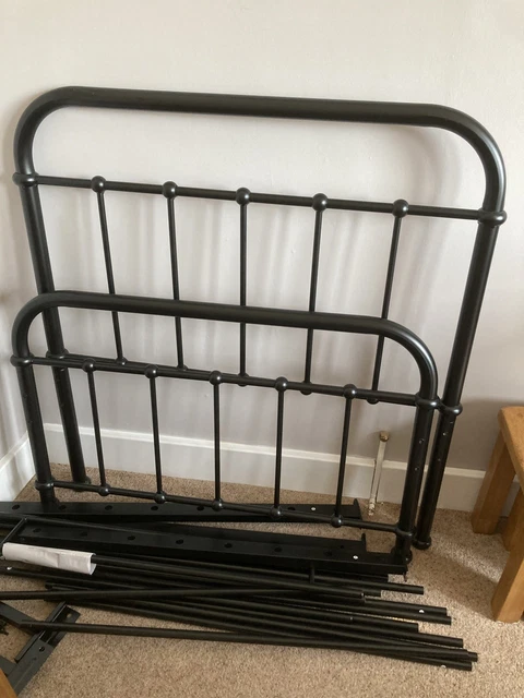 TRADITIONAL STYLE METAL Tubular Bed Frame Single Black £26.70 - PicClick UK