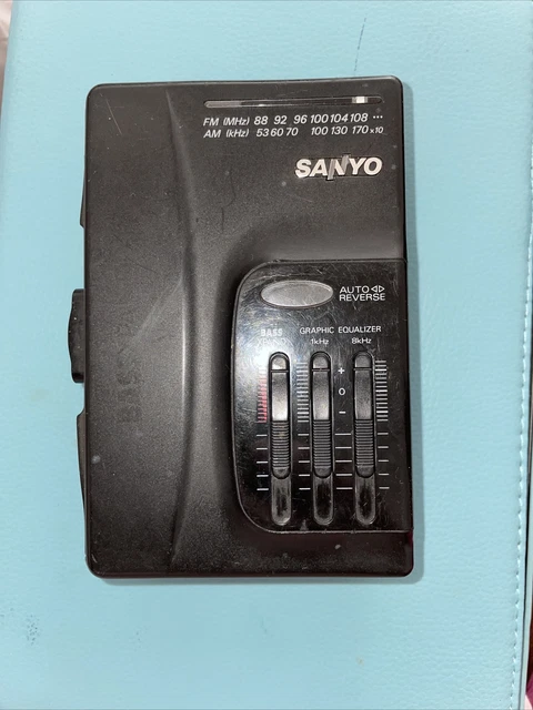 VINTAGE SANYO WALKMAN Model 905(K) Auto Reverse Radio Cassette Tested ...