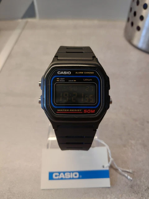 CASIO W59 MODIFIÉE LEDS bleue/ écran NEGATIF EUR 25,00 - PicClick FR