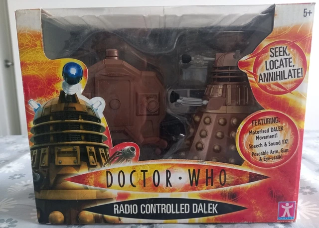 DOCTOR WHO. RADIO Controlled Dalek. Character Options Ltd 2004 £1.99 ...