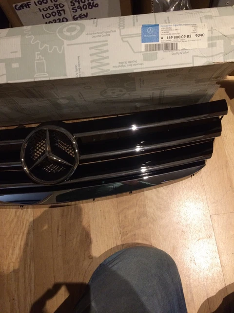 MERCEDES W169 A CLASS FRONT GRILL CHROME P/N: A1698800983 New OEM Merc ...